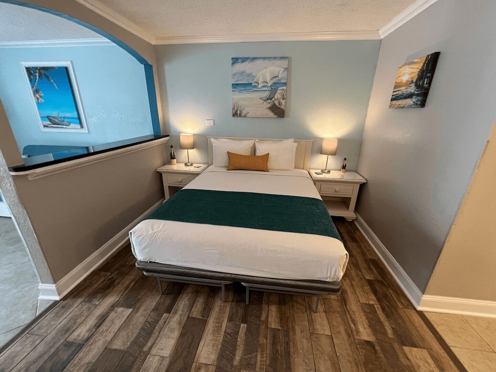 Pelican Pointe Condo / Hotel Unit # 114 Erschwingliche Effizienz Im Herzen Von Clearwater Beach! - Dunedin, FL