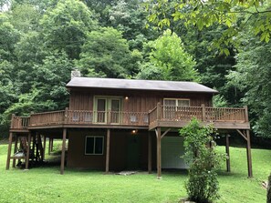Serene, Cozy Cabin Nestled on the Greenbrier River Trail. - Falling ...