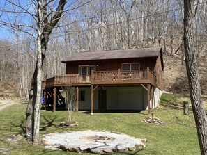 Serene, Cozy Cabin Nestled on the Greenbrier River Trail. - Falling ...