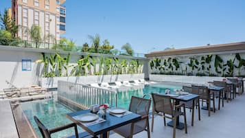 Pequeno-almoço inspirado na cozinha local diário incluído