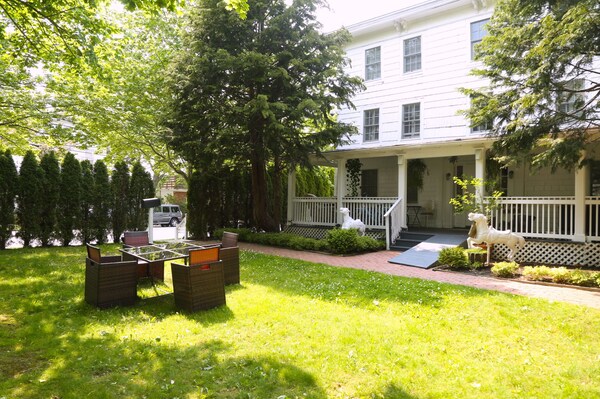 Harpoon House - Hamptons, NY