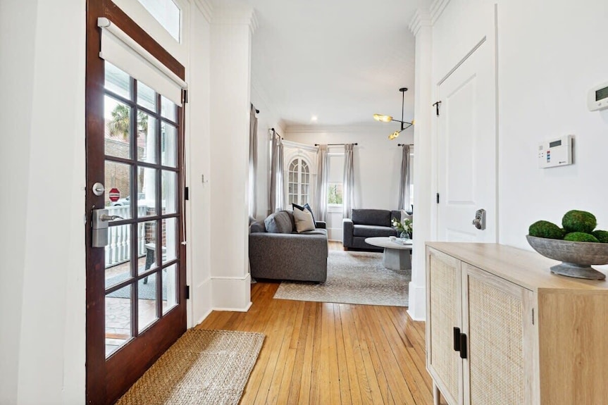 Grand Accommodating Location 10 - Charleston, SC