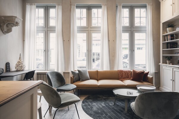 The Chamberlain - Ypres