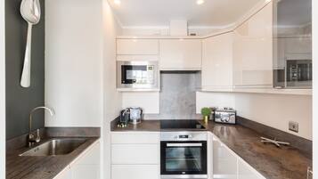 Apartamento, 2 quartos | Cozinha privada