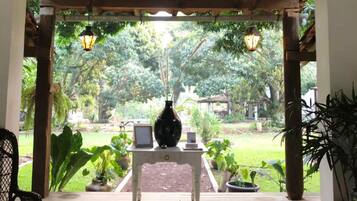 Entrada (vista interior)