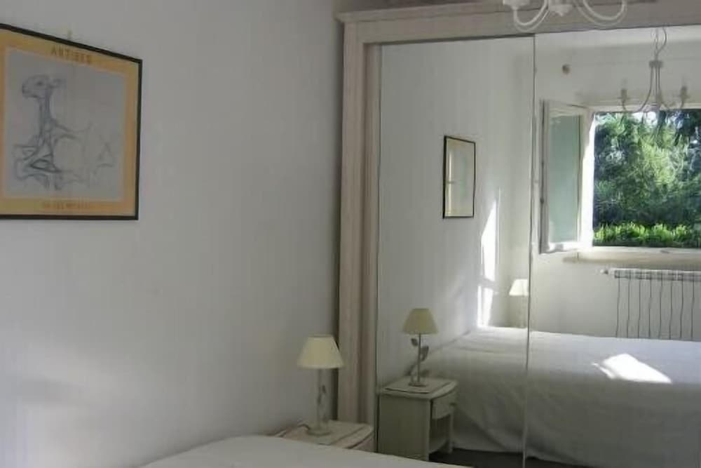 Charmant 2 Pièces Climatisé Attenant A Une Maison En Pierres - Saint-Paul-de-Vence