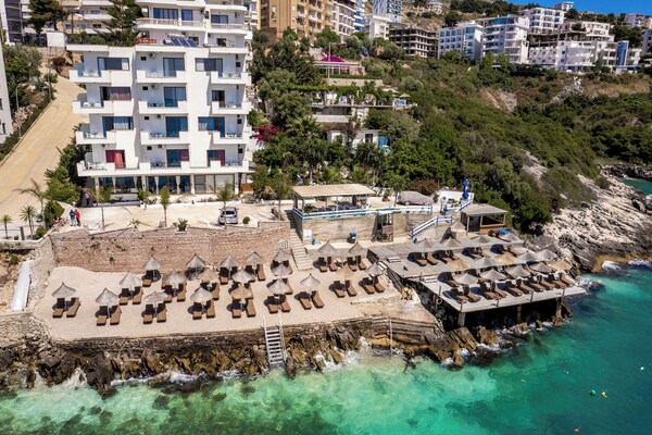 Blue Bay Hotel - Sarandë