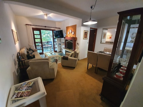 Hermoso Apartamento En Capivari Center 100m Baden Comunidad Cerrada - Campos do Jordão