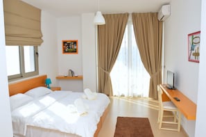 Superior One Bedroom Apartment with Sea View | Quartos à prova de som, Wi-Fi de cortesia, roupa de cama