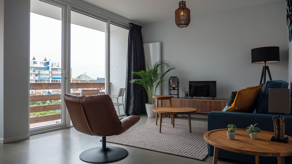 De Boulevard 1 Cet Appartement Peut Accueillir Deux Adultes Et Deux Enfants. - Haarlem