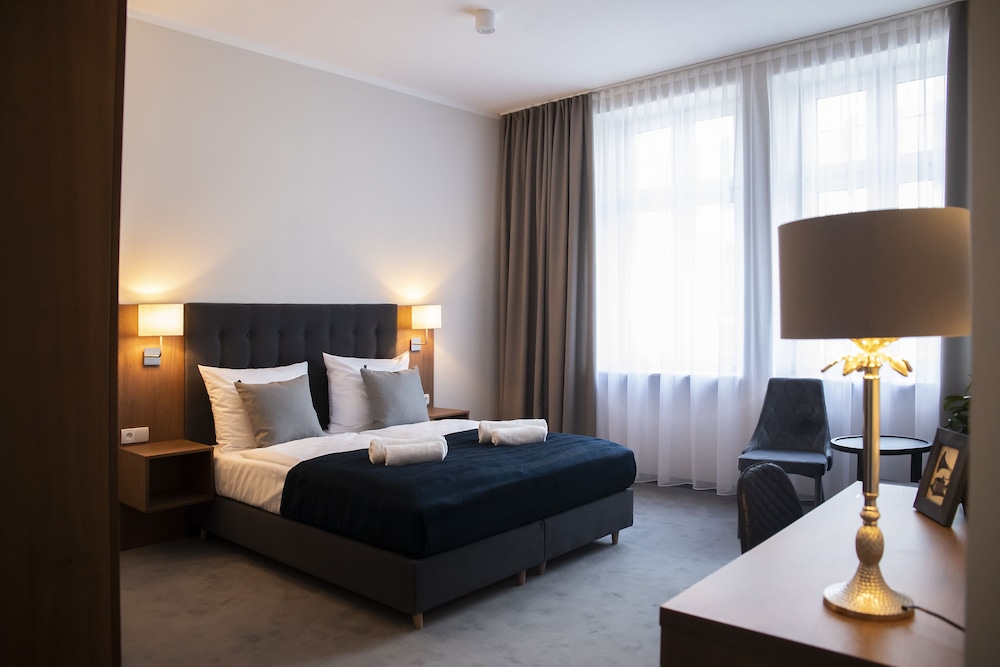 Brassel Aparthotel - Wrocław