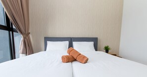 Ferros/tábuas de passar roupa, Wi-Fi de cortesia, roupa de cama