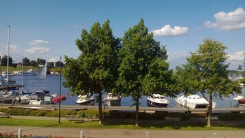 Vista para o lago