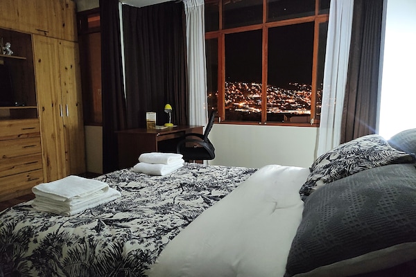 Apartamento Executivo, 3 quartos, Vista para a cidade, na torre | 3 quartos, Wi-fi grátis, roupa de cama fornecida