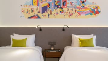 Cofre no quarto, secretária adequada para computadores portáteis