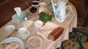 Pequeno-almoço inspirado na cozinha local diário mediante uma taxa 