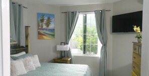 Cobertura família, 2 quartos, vista para a montanha | Frigobar, cofres nos quartos, individualmente mobiliados