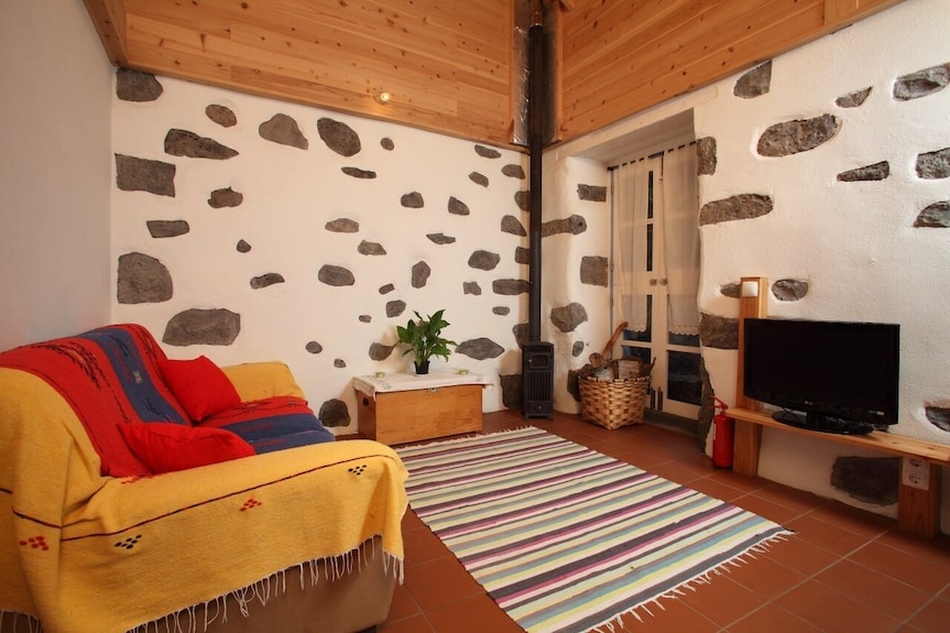 Una Casa De Campo En El Centro De Horta, Isla Faial, Azores - Horta