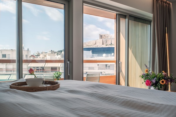 Suite-Estúdio (Acropolis View) | Vista do quarto