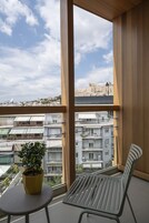 Quarto casal (Acropolis View) | Vista da sacada