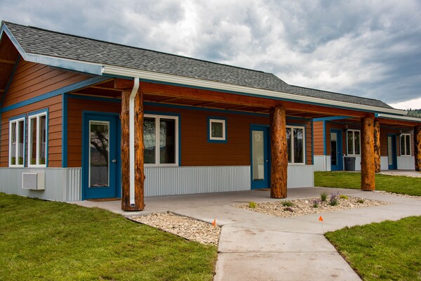 Big Arm Resort - Montana