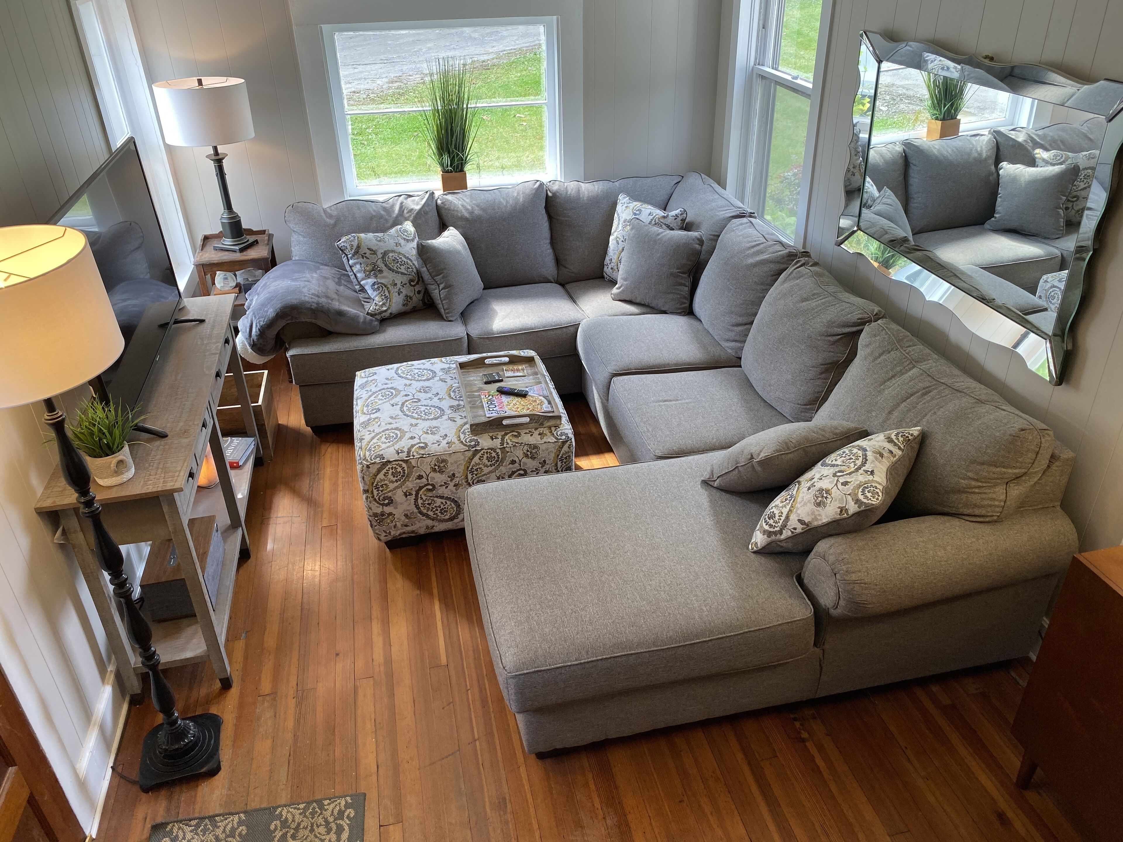 Spacious, Cozy 5 Bedroom Compound - Saratoga Springs, NY