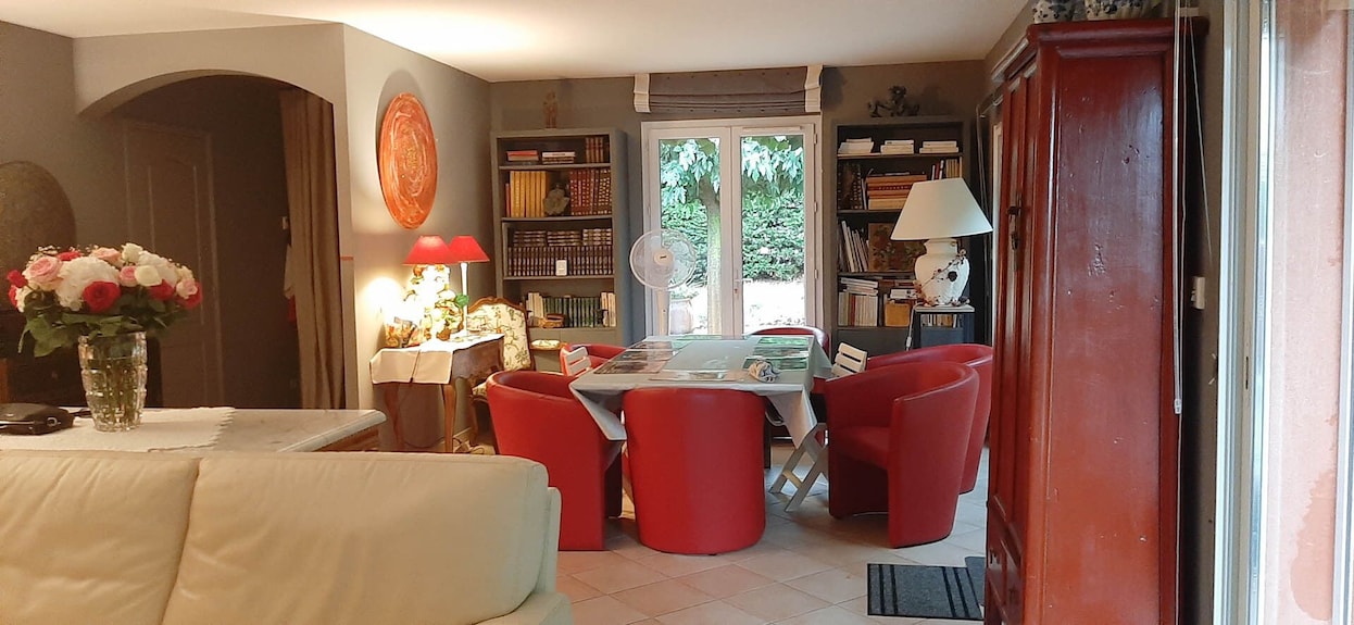 Tourtour Dans Le Var En Provence .Maison 6 Personnes,piscine,tennis. - Villecroze