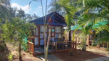 Quarto Standard, vista para o jardim | Varanda