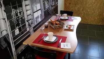 Cafeteira/chaleira, chaleira elétrica