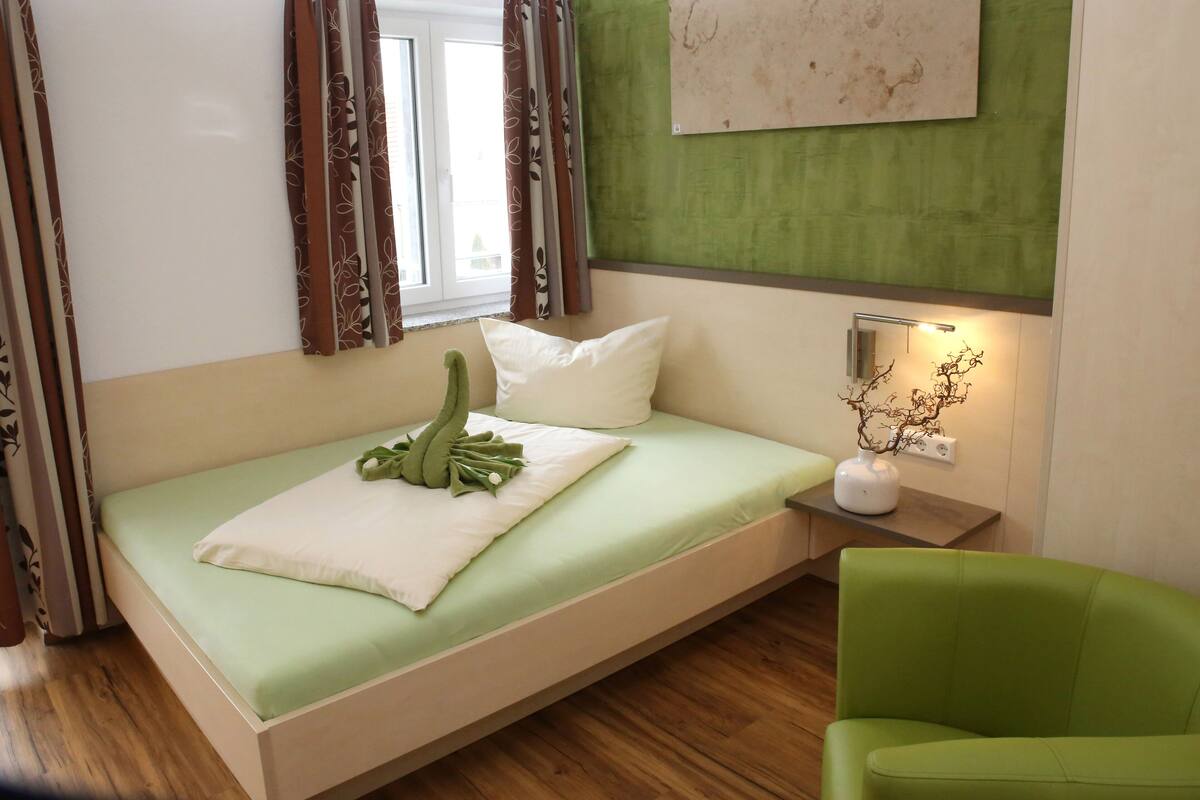 Quarto Individual, varanda | Wi-fi grátis 