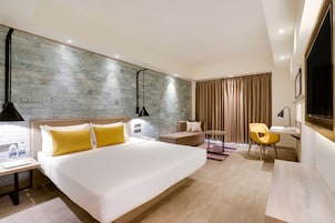 Quarto premier | 1 quarto, frigobar, cofres nos quartos, escrivaninha