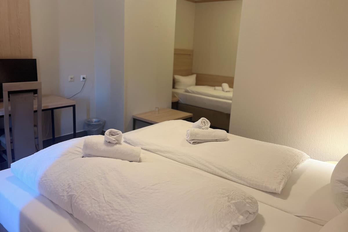 Quarto Familiar | Secretária, quartos insonorizados, Wi-fi grátis