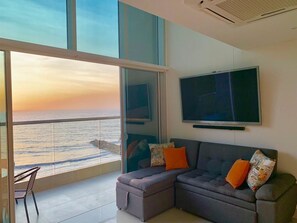 Apartamento, vista para o oceano (502) | Vista do quarto