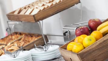 Buffet de pequeno-almoço