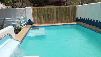 Piscina externa