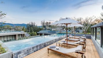Penthouse, 2 quartos, piscina privativa | Minibar, cofre no quarto, secretária