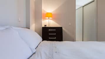 Apartamento, 1 quarto | Ferro/tábua de engomar, Wi-fi grátis, roupa de cama fornecida