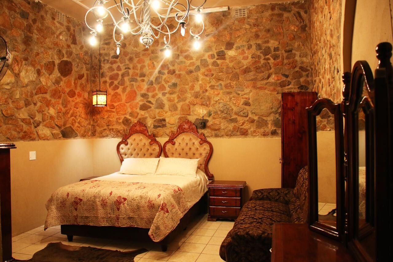 Rock House In Kruger National Park - Marloth Park