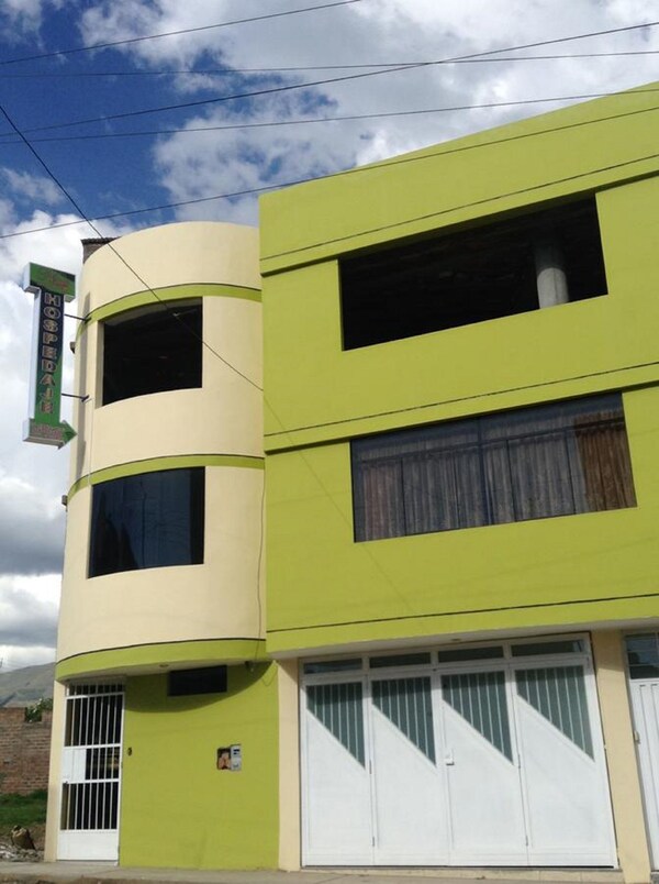 Nakeli Hospedaje - Huancayo