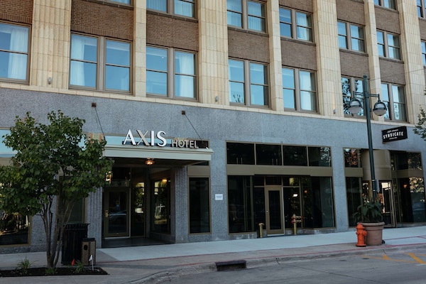 The Axis Moline Hotel, Tapestry Collection By Hilton - Rock Island, IL