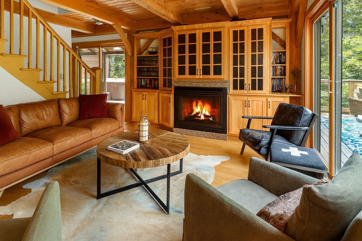 Mountain Pines: Private, Hot Tub, Family Friendly - 스토