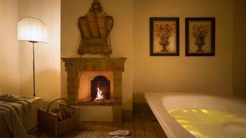 Banheira e chuveiro separados, banheira de hidromassagem