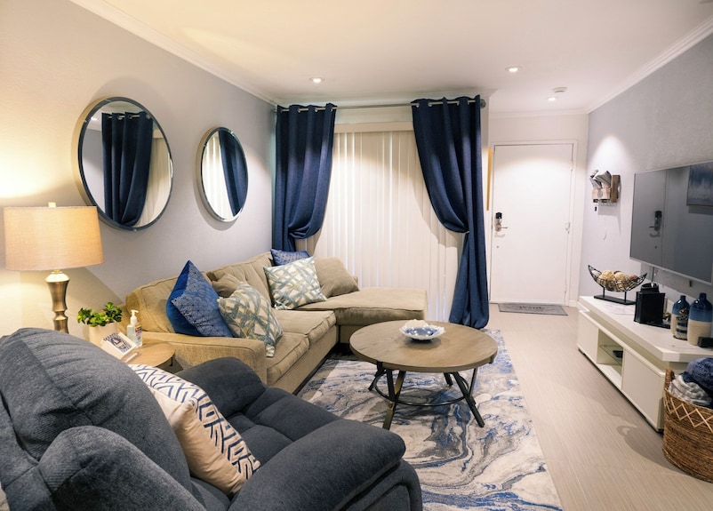 Escapada A Palm Springs Oasis Resort - California