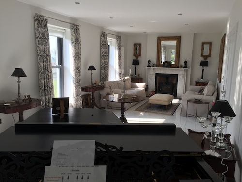 Farmhouse  Boutique - Dingle Peninsula