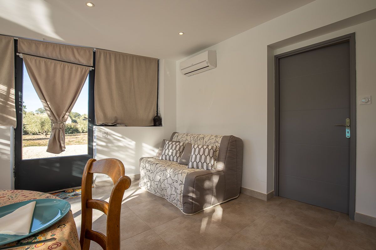 Gemütliche Hütten In Der Provence Mit Pool Auf Einem Grundstück Von 3000 M2. - Carpentras