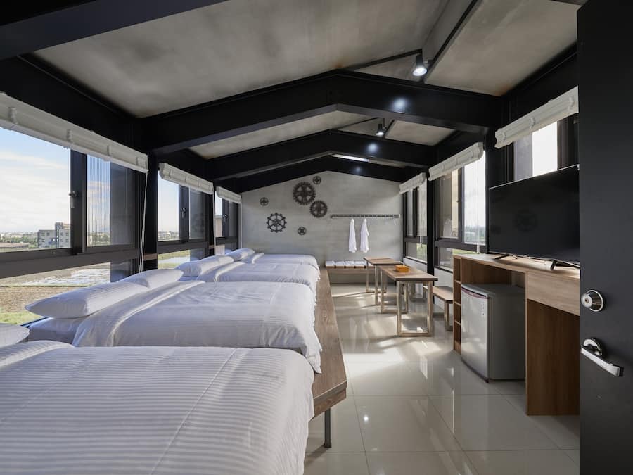 Quarto família | Frigobar, escrivaninha, quartos à prova de som, Wi-Fi de cortesia