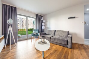 Apartamento (9A/2) | Individualmente decorados, individualmente mobiliados
