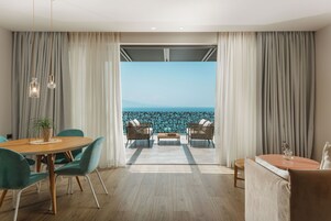 Glow Suite, Terrace, Sea View | Vista do quarto