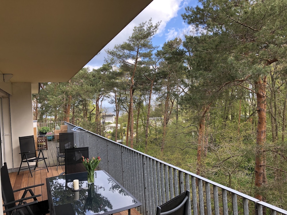 Ferienwohnung-27 M² Gr. Terrasse-strandnah, Kostenl. Wlan Und Schwimmbad + Sauna - Zempin