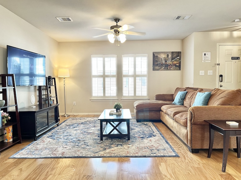 Bodhitreehousecharming Townhome In Central Houstonfull Kitchen 2 Bedrooms - Houston, TX